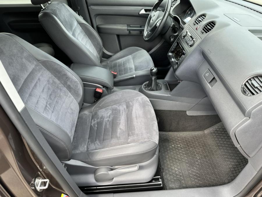 Volkswagen Caddy 2014 Viļņa, ar dzinēja tilpumu 1.60 L un nobraukumu 199 tūkst. km par 9450 €, foto 5 vietnē AUTOMOTO.COM.LV