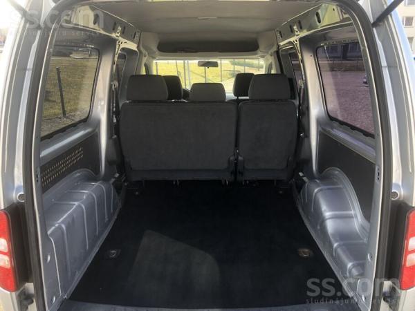 Volkswagen Caddy 2014 in Valmiera, with an engine capacity of 1.20 L and mileage of 112 thousand km for 6590 €, photo 5 on AUTOMOTO.COM.LV