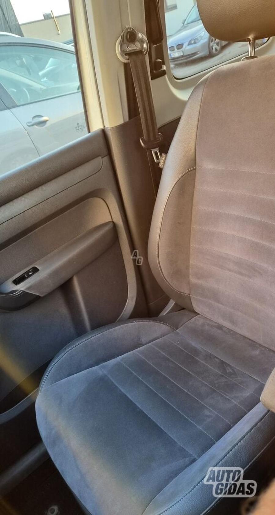 Volkswagen Caddy 2014 in Kaunas, with an engine capacity of 1.60 L and mileage of 260 thousand km for 8900 €, photo 15 on AUTOMOTO.COM.LV