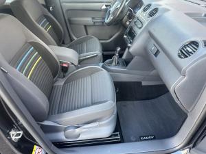 Volkswagen Caddy 2014 in Vilnius, with an engine capacity of 1.60 L and mileage of 246 thousand km for 7750 €, photo 5 on AUTOMOTO.COM.LV