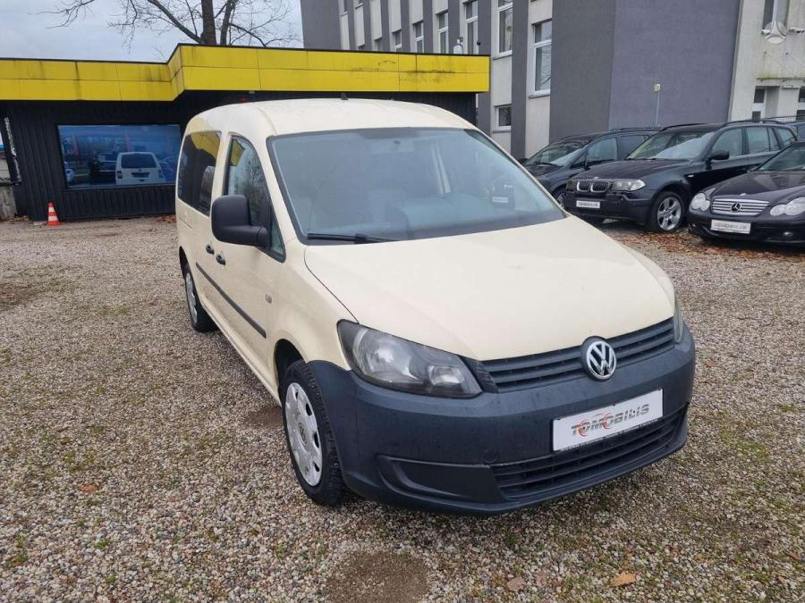 Volkswagen Caddy 2015 in Kaunas, with an engine capacity of 1.60 L and mileage of 400 thousand km for 4500 €, photo 1 on AUTOMOTO.COM.LV