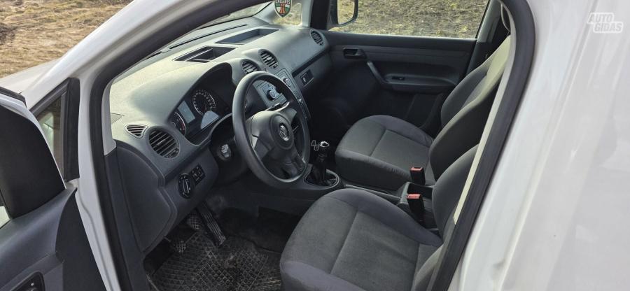 Volkswagen Caddy 2015 in Silute, with an engine capacity of 1.60 L and mileage of 247 thousand km for 2900 €, photo 13 on AUTOMOTO.COM.LV