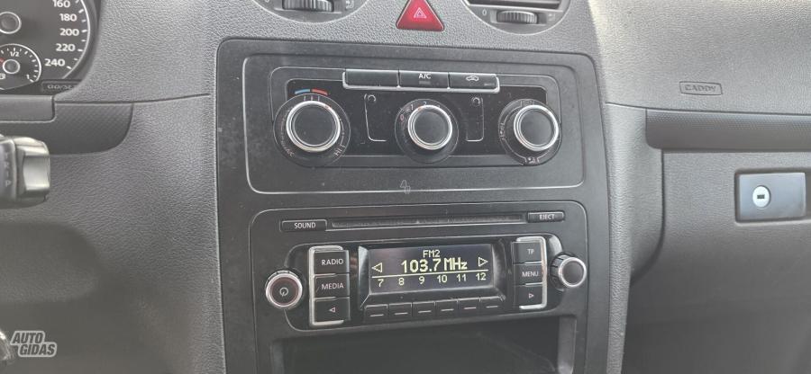 Volkswagen Caddy 2015 in Silute, with an engine capacity of 1.60 L and mileage of 247 thousand km for 2900 €, photo 14 on AUTOMOTO.COM.LV