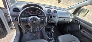 Volkswagen Caddy 2015 in Silute, with an engine capacity of 1.60 L and mileage of 247 thousand km for 2900 €, photo 18 on AUTOMOTO.COM.LV