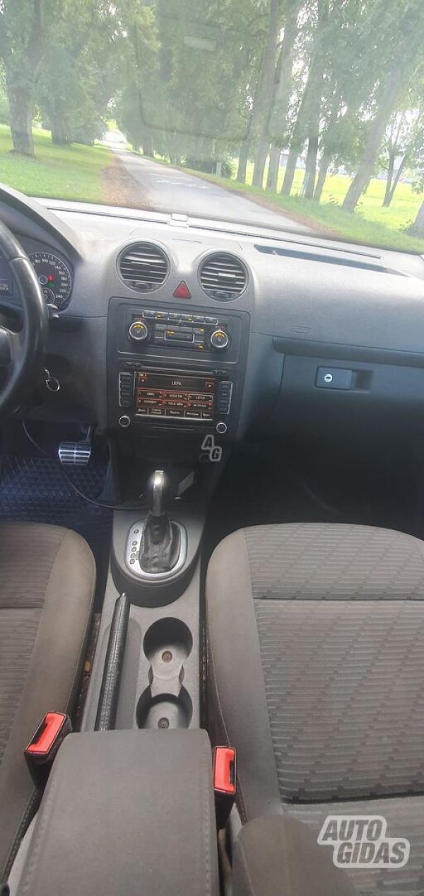 Volkswagen Caddy 2015 in Vilnius, with an engine capacity of 1.60 L and mileage of 460 thousand km for 4700 €, photo 10 on AUTOMOTO.COM.LV