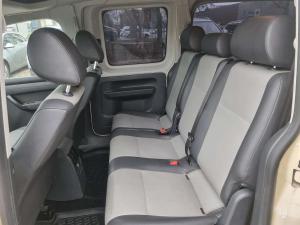 Volkswagen Caddy 2015 in Kaunas, with an engine capacity of 1.60 L and mileage of 400 thousand km for 3950 €, photo 8 on AUTOMOTO.COM.LV