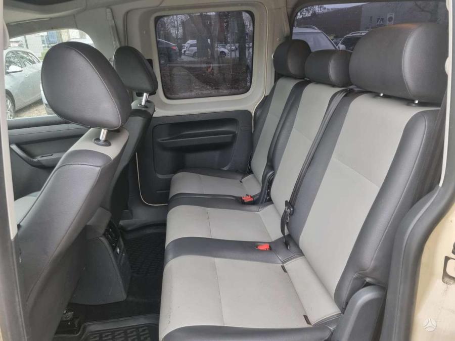 Volkswagen Caddy 2015 in Kaunas, with an engine capacity of 1.60 L and mileage of 400 thousand km for 3950 €, photo 8 on AUTOMOTO.COM.LV