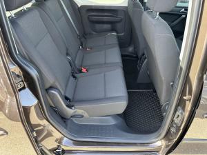 Volkswagen Caddy 2016 Viļņa, ar dzinēja tilpumu 2.00 L un nobraukumu 196 tūkst. km par 13250 €, foto 6 vietnē AUTOMOTO.COM.LV