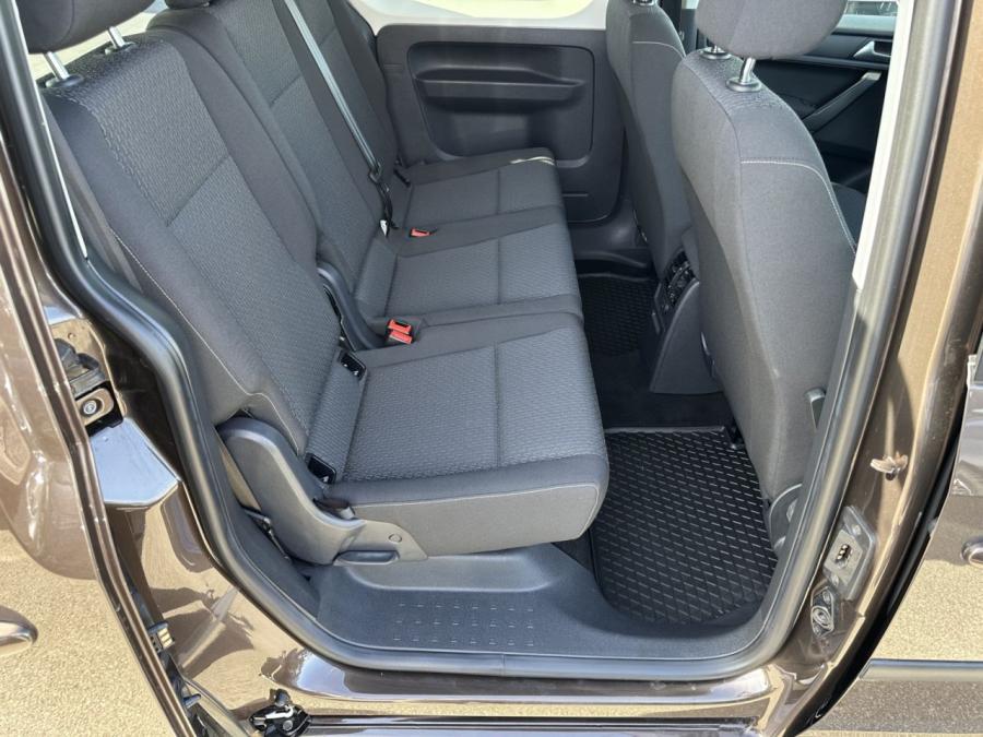 Volkswagen Caddy 2016 Viļņa, ar dzinēja tilpumu 2.00 L un nobraukumu 196 tūkst. km par 13250 €, foto 6 vietnē AUTOMOTO.COM.LV