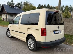 Volkswagen Caddy 2016 in Valmiera, with an engine capacity of 2.00 L and mileage of 292 thousand km for 6200 €, photo 7 on AUTOMOTO.COM.LV