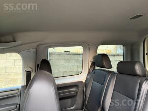 Volkswagen Caddy 2016 in Valmiera, with an engine capacity of 2.00 L and mileage of 292 thousand km for 6200 €, photo 12 on AUTOMOTO.COM.LV