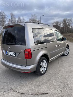 Volkswagen Caddy 2017 in Riga, with an engine capacity of 1.40 L and mileage of 75 thousand km for 15550 €, photo 4 on AUTOMOTO.COM.LV