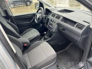 Volkswagen Caddy 2017 in Cesis, with an engine capacity of 2.00 L and mileage of 268 thousand km for 7990 €, photo 12 on AUTOMOTO.COM.LV