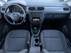Volkswagen Caddy 2017 in Vilnius, with an engine capacity of 2.00 L and mileage of 148 thousand km for 17450 €, photo 5 on AUTOMOTO.COM.LV