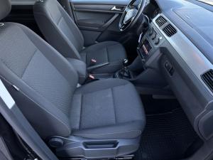 Volkswagen Caddy 2017 in Vilnius, with an engine capacity of 2.00 L and mileage of 148 thousand km for 17450 €, photo 6 on AUTOMOTO.COM.LV