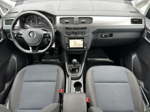 Volkswagen Caddy 2017 Viļņa, ar dzinēja tilpumu 2.00 L un nobraukumu 218 tūkst. km par 14750 €, foto 4 vietnē AUTOMOTO.COM.LV