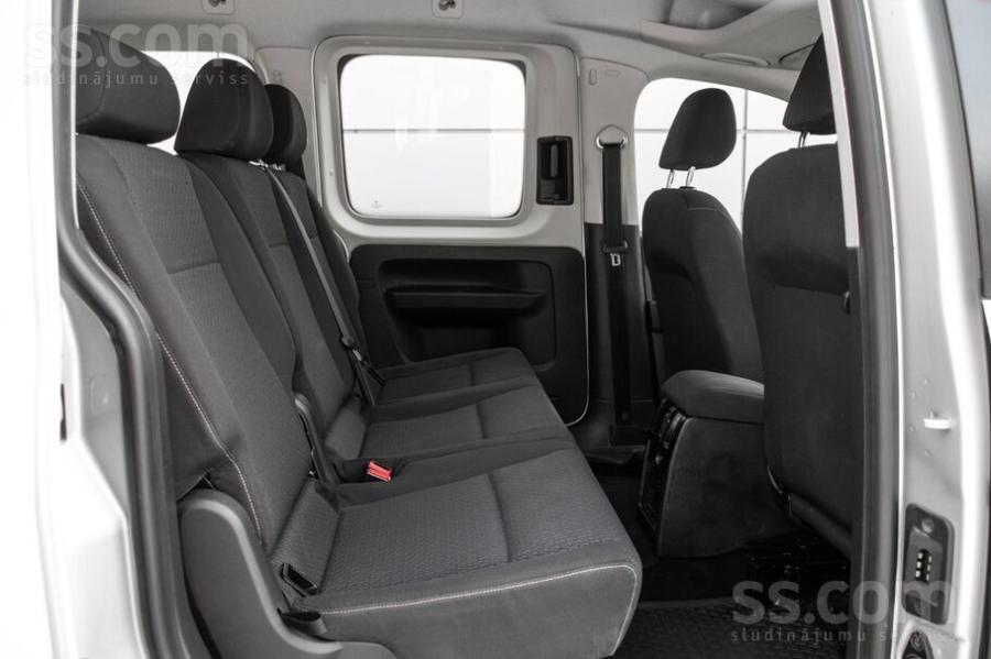 Volkswagen Caddy 2017 in Riga, with an engine capacity of 1.40 L and mileage of 384 thousand km for 8990 €, photo 16 on AUTOMOTO.COM.LV