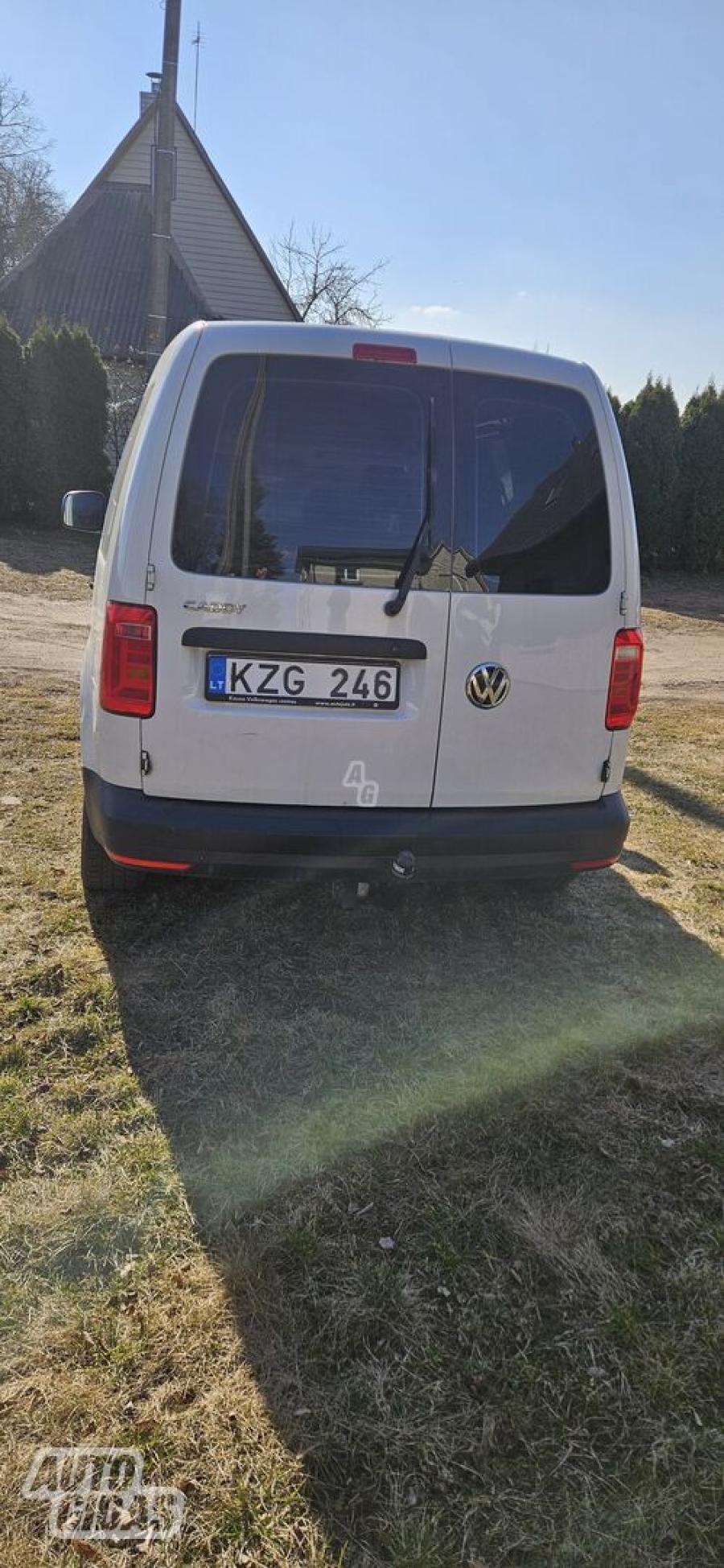 Volkswagen Caddy 2019 in Jonava, with an engine capacity of 2.00 L and mileage of 209 thousand km for 8300 €, photo 8 on AUTOMOTO.COM.LV