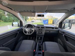 Volkswagen Caddy 2019 in Kaunas, with an engine capacity of 2.00 L and mileage of 143 thousand km for 13400 €, photo 4 on AUTOMOTO.COM.LV
