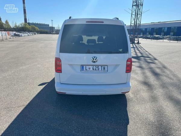 Volkswagen Caddy 2020 in Kaunas, with an engine capacity of 2.00 L and mileage of 150 thousand km for 10500 €, photo 6 on AUTOMOTO.COM.LV