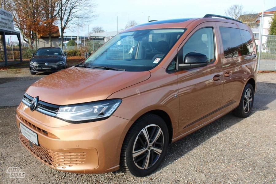 Volkswagen Caddy 2021 in Kaunas, with an engine capacity of 1.50 L and mileage of 41 thousand km for 30071 €, photo 1 on AUTOMOTO.COM.LV