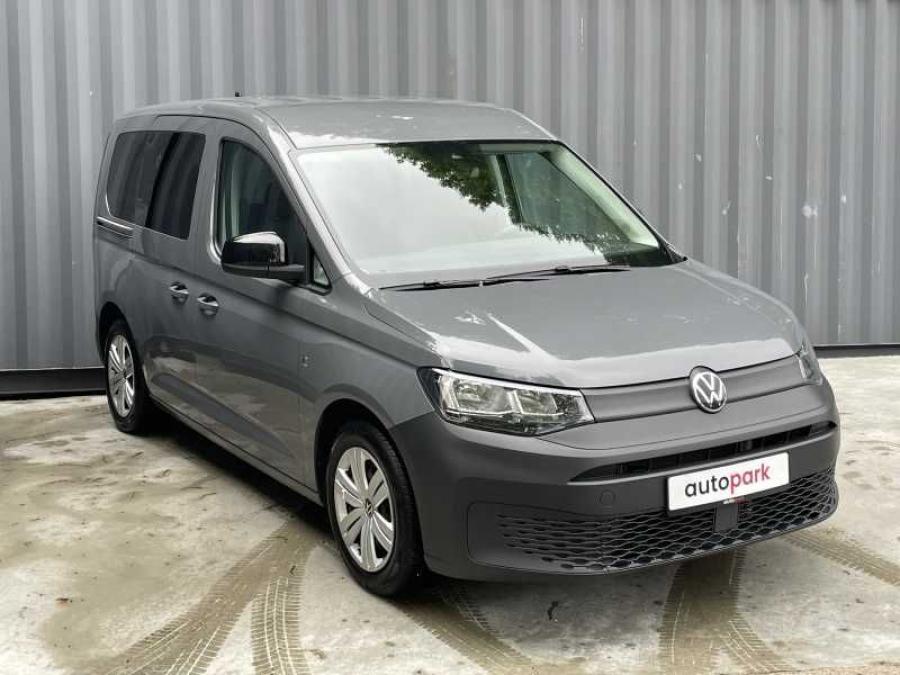 Volkswagen Caddy 2022 in Vilnius, with an engine capacity of 1.97 L and mileage of 123 thousand km for 18900 €, photo 3 on AUTOMOTO.COM.LV