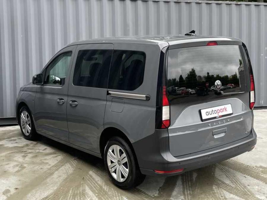 Volkswagen Caddy 2022 in Vilnius, with an engine capacity of 1.97 L and mileage of 123 thousand km for 18900 €, photo 5 on AUTOMOTO.COM.LV