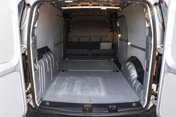 Volkswagen Caddy 2022 Ventspils, ar dzinēja tilpumu 2.00 L un nobraukumu 129 tūkst. km par 18650 €, foto 8 vietnē AUTOMOTO.COM.LV