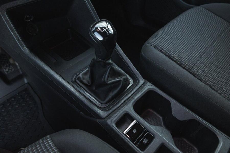 Volkswagen Caddy 2022 Ventspils, ar dzinēja tilpumu 2.00 L un nobraukumu 129 tūkst. km par 18650 €, foto 19 vietnē AUTOMOTO.COM.LV