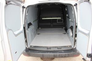 Volkswagen Caddy 2022 in Jelgava, with an engine capacity of 2.00 L and mileage of 137 thousand km for 17350 €, photo 6 on AUTOMOTO.COM.LV