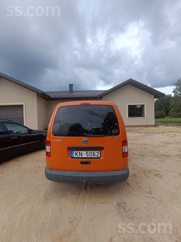 Orange Volkswagen Caddy 2006 in Jelgava, with an engine capacity of 1.90 L and mileage of 350 thousand km for 2500 €, photo 3 on AUTOMOTO.COM.LV