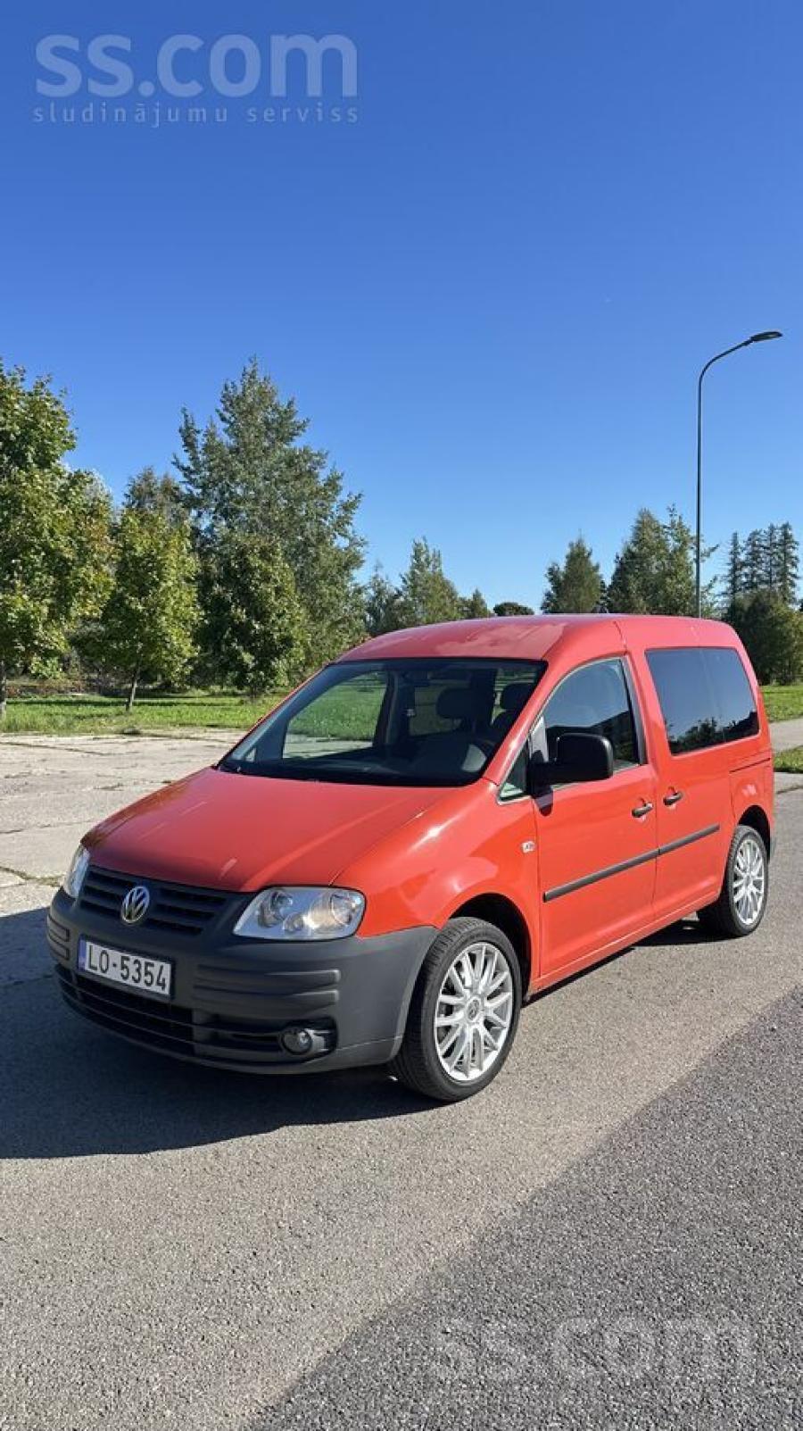 Orange Volkswagen Caddy 2007 in Rezekne, with an engine capacity of 1.60 L and mileage of 289 thousand km for 2850 €, photo 3 on AUTOMOTO.COM.LV