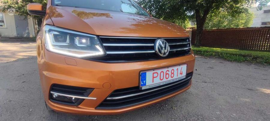 Orange Volkswagen Caddy 2015 in Sirvintos, with an engine capacity of 2.00 L and mileage of 170 thousand km for 14400 €, photo 13 on AUTOMOTO.COM.LV