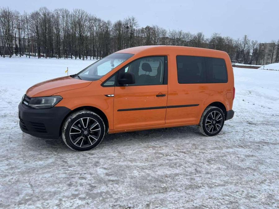 Oranžs Volkswagen Caddy 2019 Kauņa, ar dzinēja tilpumu 1.97 L un nobraukumu 300 tūkst. km par 8349 €, foto 4 vietnē AUTOMOTO.COM.LV