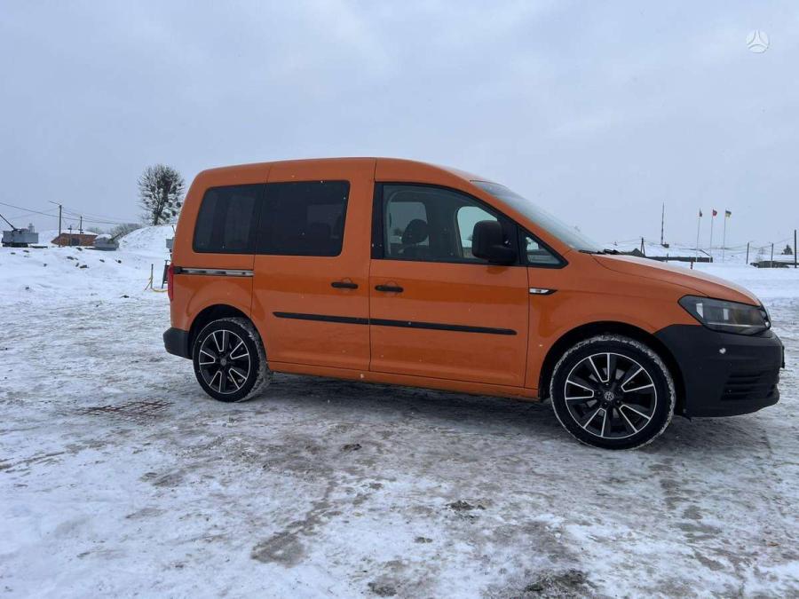 Oranžs Volkswagen Caddy 2019 Kauņa, ar dzinēja tilpumu 1.97 L un nobraukumu 300 tūkst. km par 8349 €, foto 9 vietnē AUTOMOTO.COM.LV