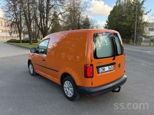 Oranžs Volkswagen Caddy 2019 Ogre, ar dzinēja tilpumu 2.00 L un nobraukumu 0 tūkst. km par 8950 €, foto 4 vietnē AUTOMOTO.COM.LV