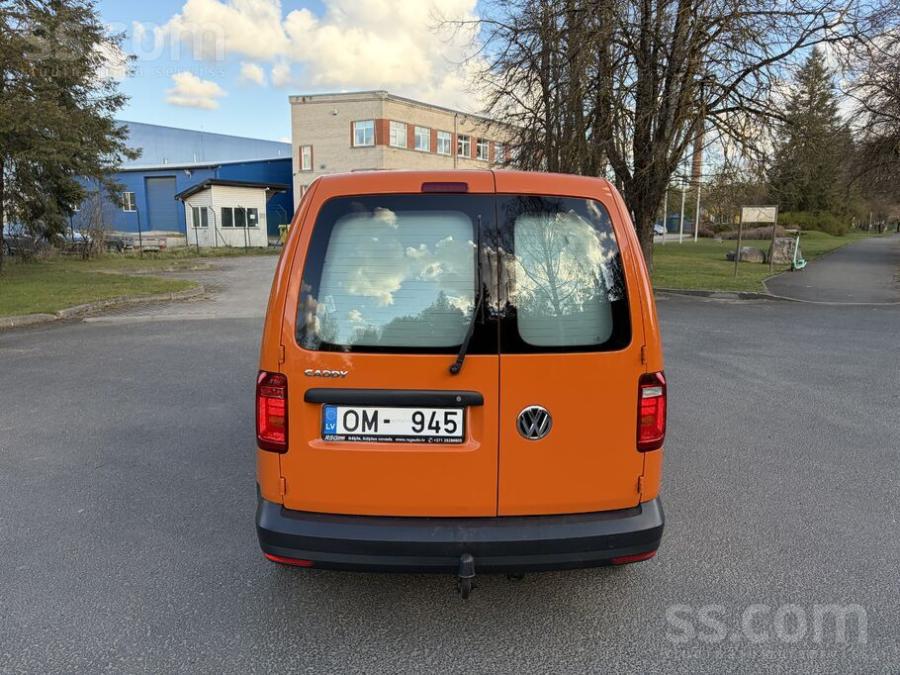 Oranžs Volkswagen Caddy 2019 Ogre, ar dzinēja tilpumu 2.00 L un nobraukumu 0 tūkst. km par 8950 €, foto 5 vietnē AUTOMOTO.COM.LV