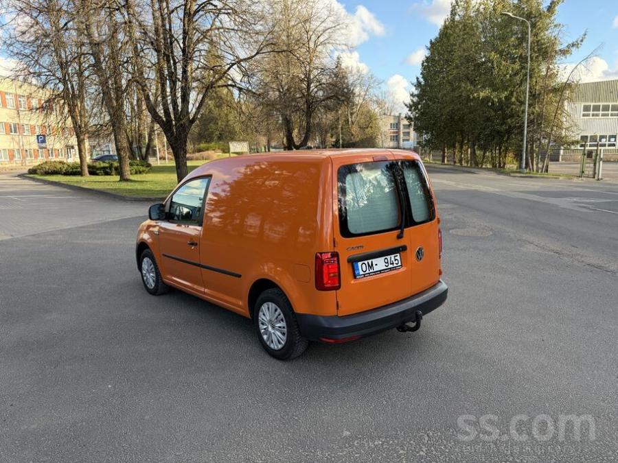 Oranžs Volkswagen Caddy 2019 Ogre, ar dzinēja tilpumu 2.00 L un nobraukumu 0 tūkst. km par 8950 €, foto 36 vietnē AUTOMOTO.COM.LV
