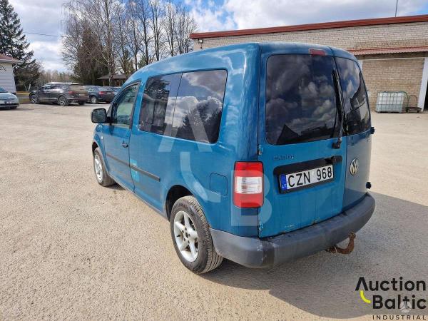 Volkswagen Caddy 2007 in Pakruojis, with an engine capacity of 1.90 L and mileage of 322 thousand km for 600 €, photo 5 on AUTOMOTO.COM.LV