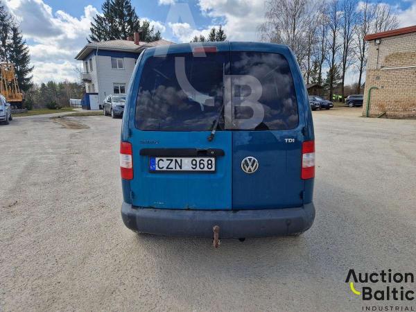 Volkswagen Caddy 2007 in Pakruojis, with an engine capacity of 1.90 L and mileage of 322 thousand km for 600 €, photo 7 on AUTOMOTO.COM.LV