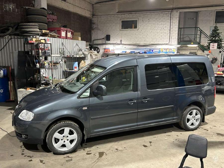 Volkswagen Caddy 2009 in Vilnius, with an engine capacity of 1.60 L and mileage of 310 thousand km for 4599 €, photo 2 on AUTOMOTO.COM.LV