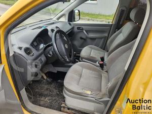 Volkswagen Caddy 2009 Rietavas, ar dzinēja tilpumu 1.90 L un nobraukumu 224 tūkst. km par 600 €, foto 7 vietnē AUTOMOTO.COM.LV