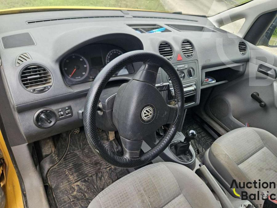 Volkswagen Caddy 2009 Rietavas, ar dzinēja tilpumu 1.90 L un nobraukumu 224 tūkst. km par 600 €, foto 9 vietnē AUTOMOTO.COM.LV