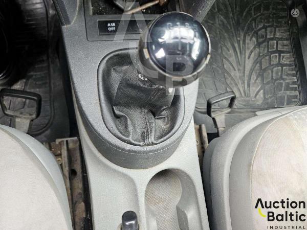 Volkswagen Caddy 2009 Rietavas, ar dzinēja tilpumu 1.90 L un nobraukumu 224 tūkst. km par 600 €, foto 9 vietnē AUTOMOTO.COM.LV