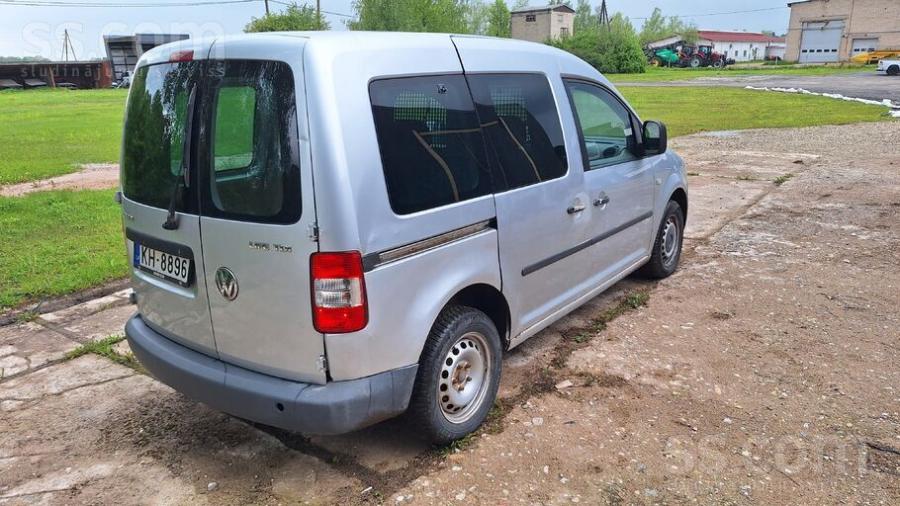 Volkswagen Caddy 2004 in Riga, with an engine capacity of 1.90 L and mileage of 550 thousand km for 1500 €, photo 3 on AUTOMOTO.COM.LV