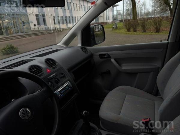 Volkswagen Caddy 2007 in Jelgava, with an engine capacity of 1.90 L and mileage of 325 thousand km for 2950 €, photo 6 on AUTOMOTO.COM.LV