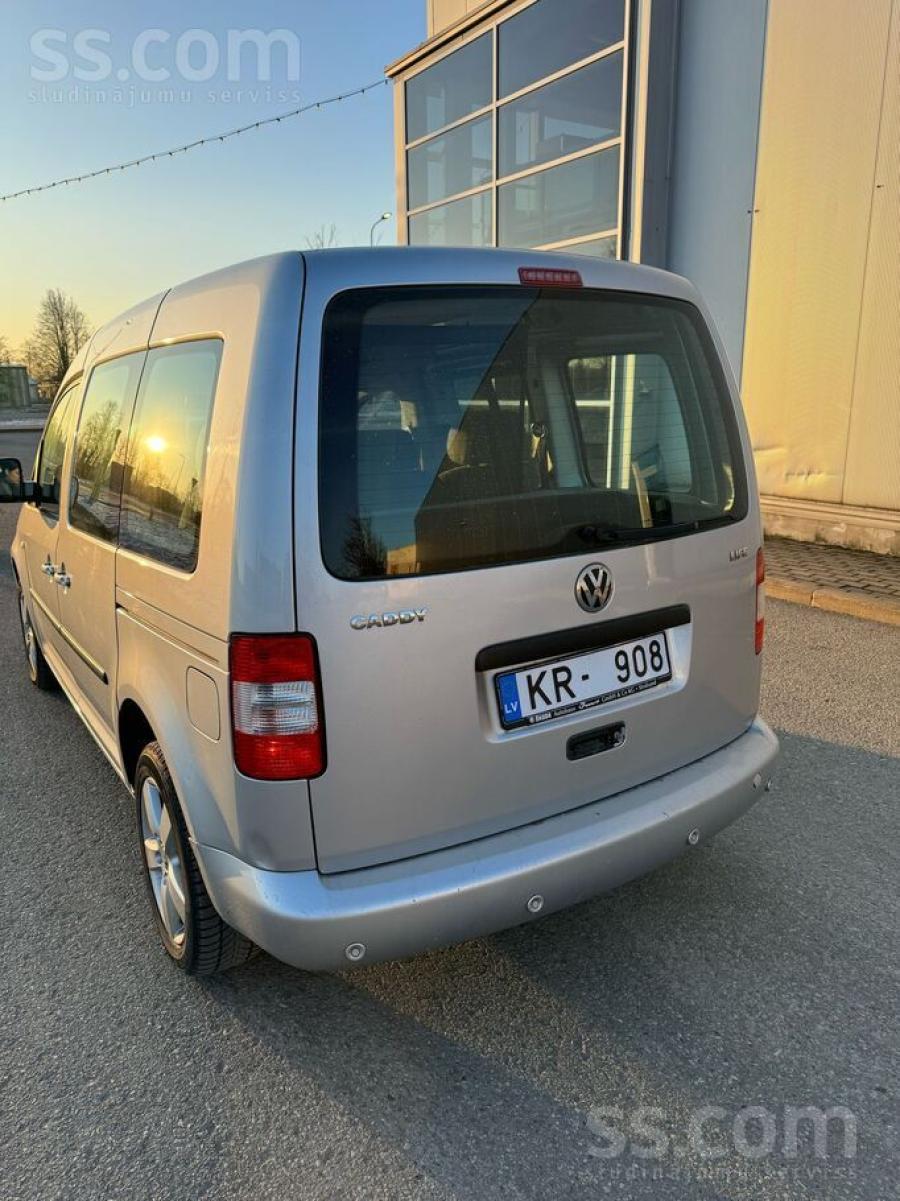 Volkswagen Caddy 2009 Rīga, ar dzinēja tilpumu 2.00 L un nobraukumu 295 tūkst. km par 4650 €, foto 13 vietnē AUTOMOTO.COM.LV