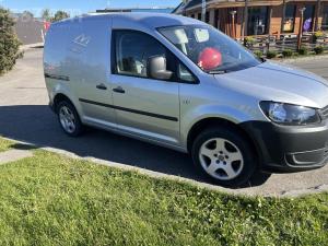 Volkswagen Caddy 2014 in Riga, with an engine capacity of 1.60 L and mileage of 212 thousand km for 4200 €, photo 4 on AUTOMOTO.COM.LV