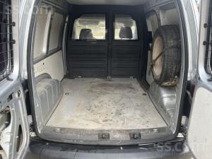 Volkswagen Caddy 2014 in Riga, with an engine capacity of 1.60 L and mileage of 212 thousand km for 4200 €, photo 13 on AUTOMOTO.COM.LV