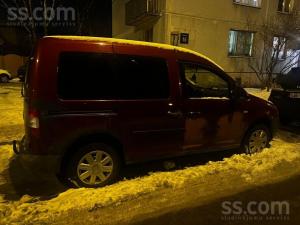 Красный Фольксваген Кадди 2005 в Рига, объемом двигателя 1.90 л и пробегом 468 тыс. км за 750 €, фото 4 на AUTOMOTO.COM.LV